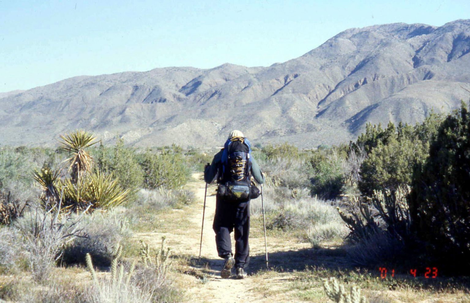Retired teacher embarks on 4k-mile walk - SanBenito.com | Hollister ...