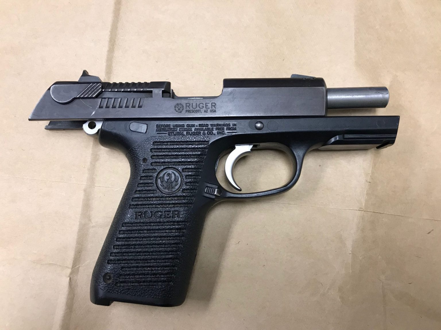 Suspect with gun arrested after standoff - SanBenito.com | Hollister ...