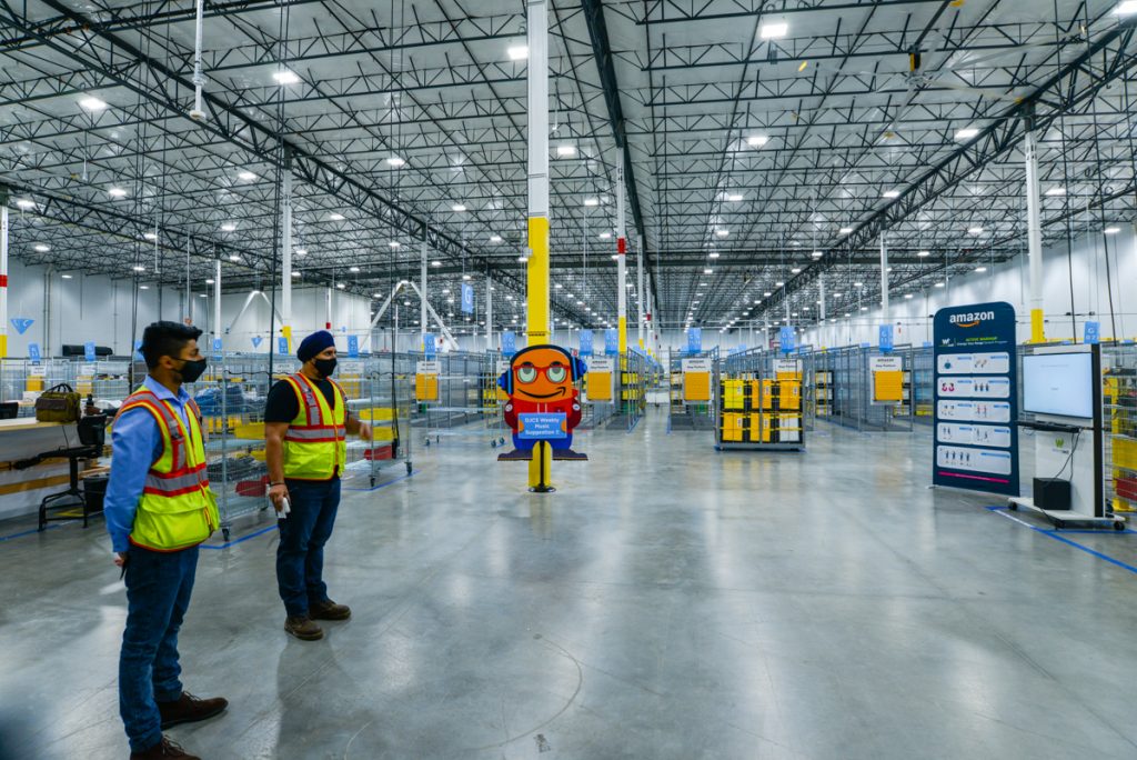 Amazon logistics center officially opens for deliveries - SanBenito.com ...