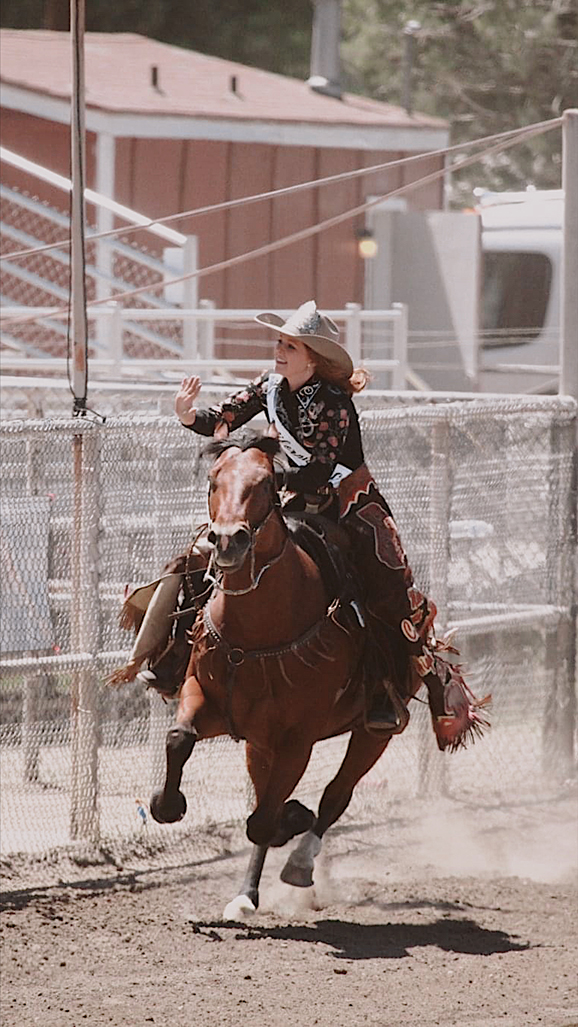 Hollister High senior Rylee Roberts fit to be crowned rodeo queen ...